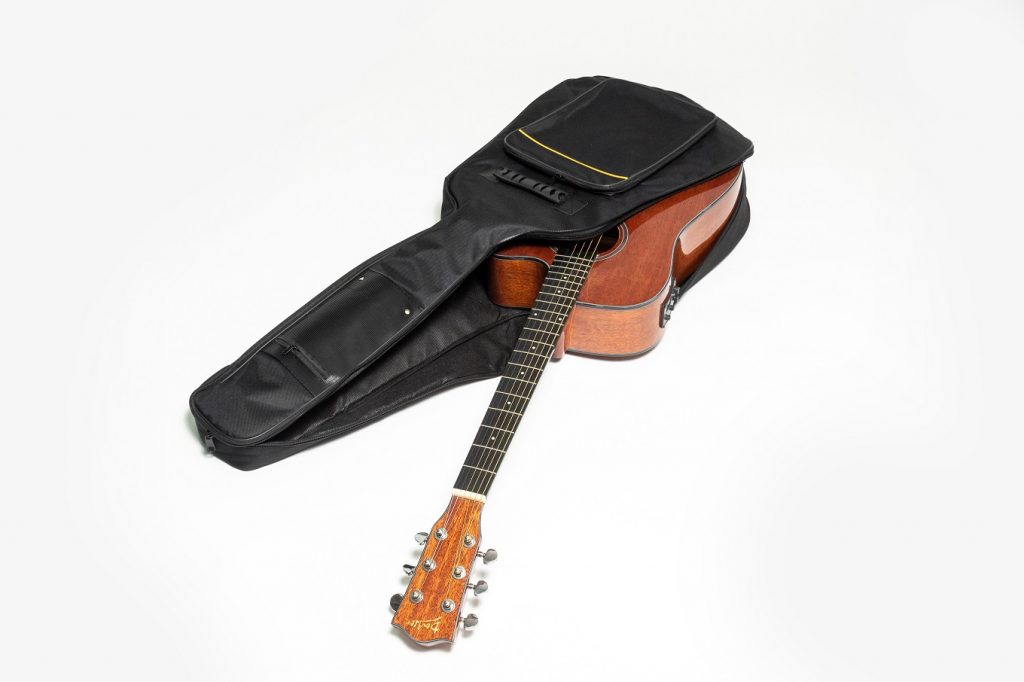 Guitarra Electroacustica L825A-KL – Deviser